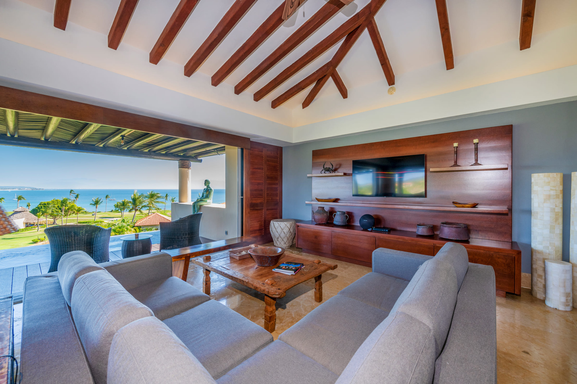 Ph Vista Encanto Villa Rental | Villas of Distinction
